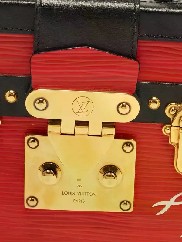 LOUIS VUITTON Petite Malle Épi-leather Shoulder Bag