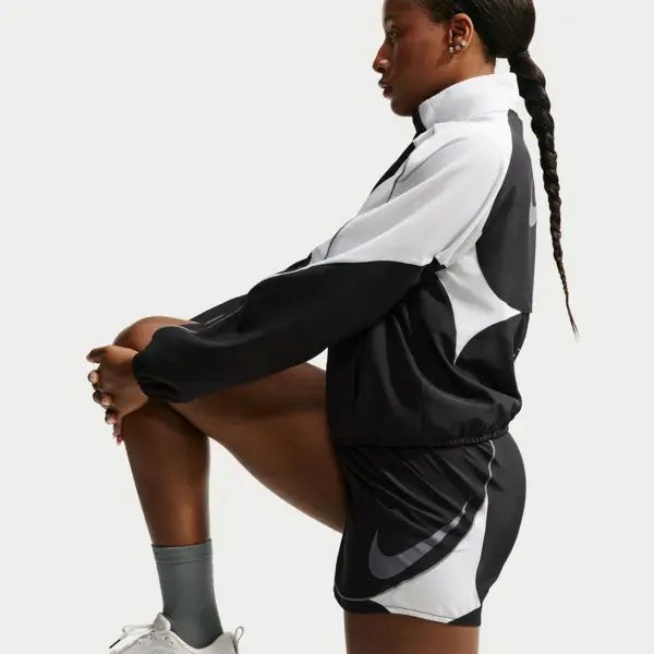 Nike Swoosh Dri-fit Mid-rise Unlined Running Shorts