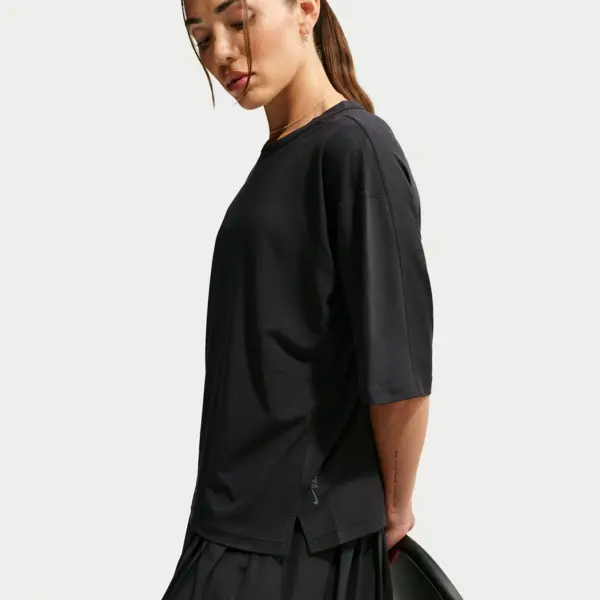 Nike 24.7 Impossiblysoft Light Dri-fit Short-sleeve T-shirt - Black