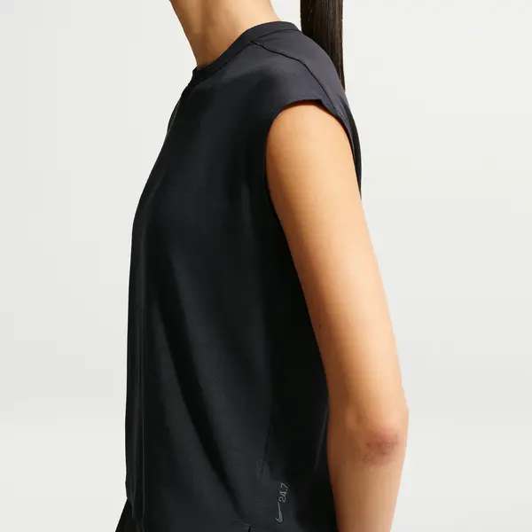 Nike 24.7 Impossiblysoft Light Dri-fit Tank Top