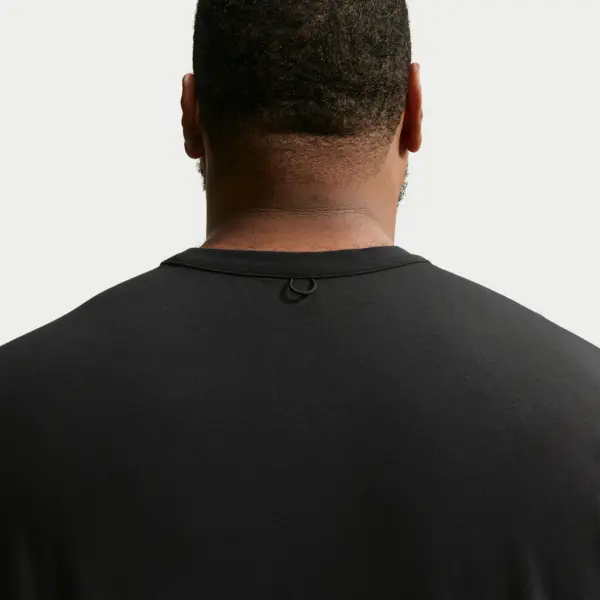 Nike 24.7 Impossiblysoft Light Dri-fit Long-sleeve Top