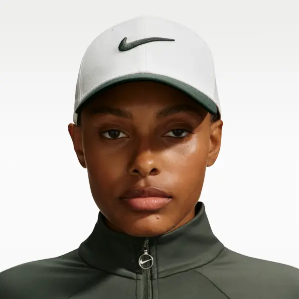 Nike Dri-fit Club Structured Swoosh Cap