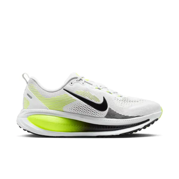 Nike Vomero 18 Road Running Shoes