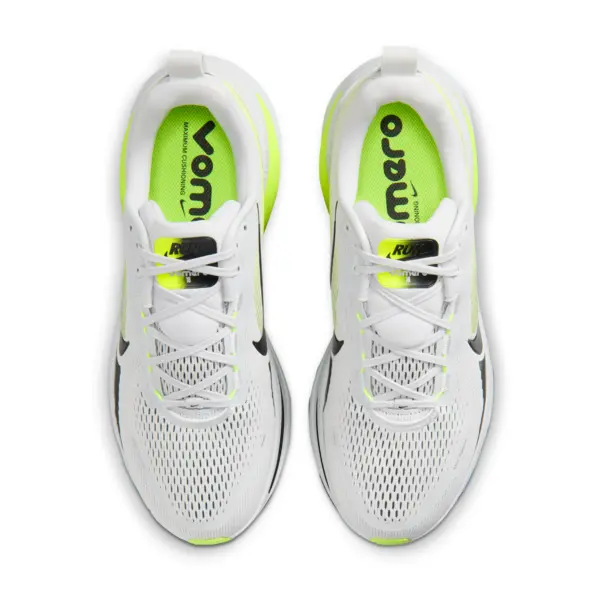 Nike Vomero 18 Road Running Shoes