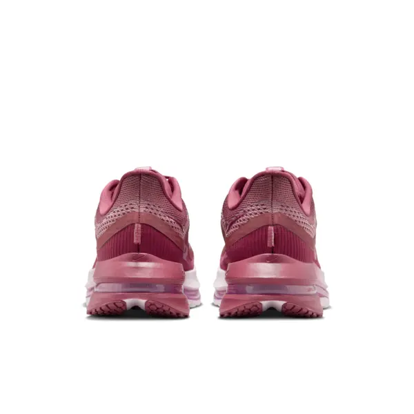 Nike Pegasus Premium Road Running Shoes