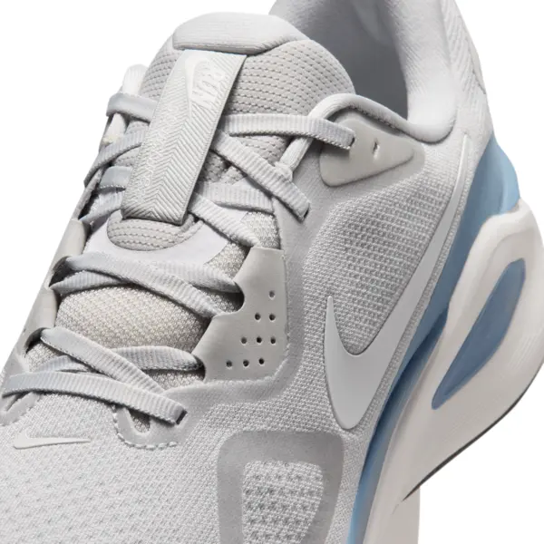 Nike Structure 26 Road Running Shoes