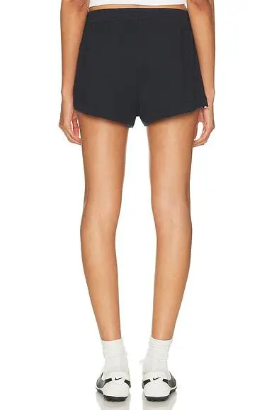 H-o-r-s-e The Short Short