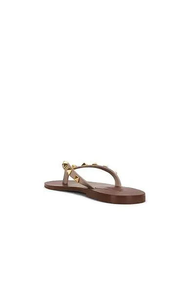 Valentino Garavani Rockstud Thong Sandal