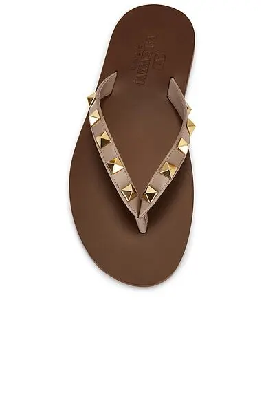 Valentino Garavani Rockstud Thong Sandal