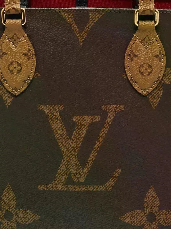 LOUIS VUITTON Monogram Giant Reverse Onthego Tote Bag - Brown