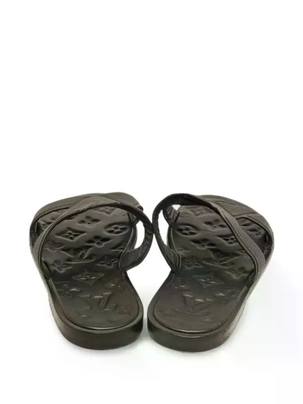 LOUIS VUITTON Oasis Leather Slides