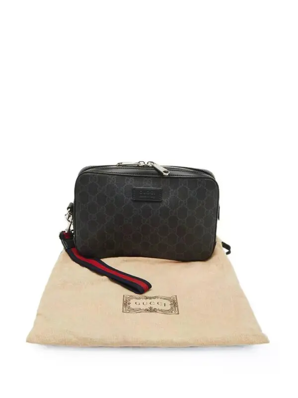 Gucci Gg Supreme Clutch Bag