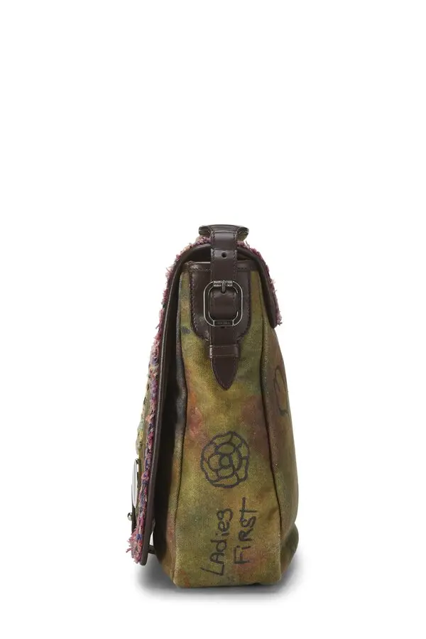 Chanel Graffiti On The Pavements Messenger