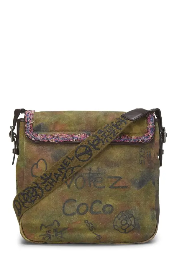 Chanel Graffiti On The Pavements Messenger