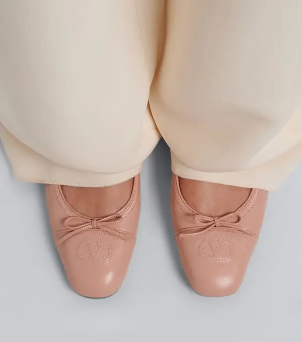 Valentino Garavani Vlogo Leather Ballet Flats