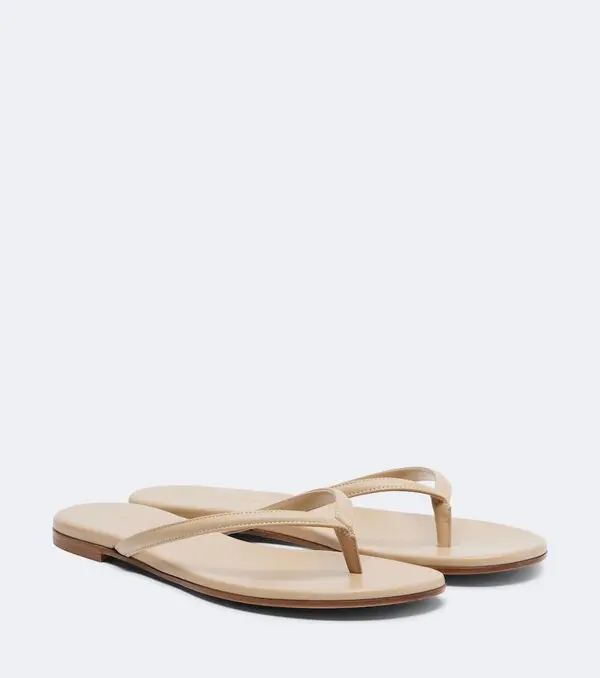 GIANVITO ROSSI Calypso Leather Thong Sandals - Beige