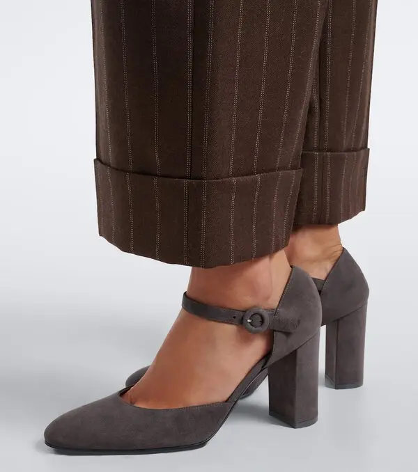 GIANVITO ROSSI Suede Pumps