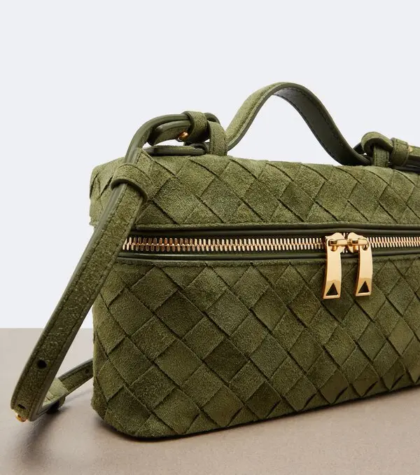Bottega Veneta Bang Bang Intrecciato Suede Vanity Bag - Green