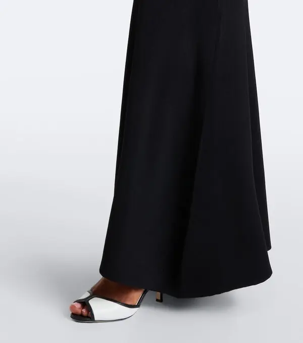 Roland Mouret Off-the-shoulder Gown