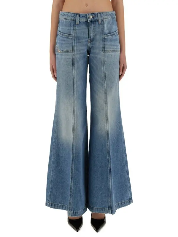 DIESEL® D-akii Oclba Flare Jeans