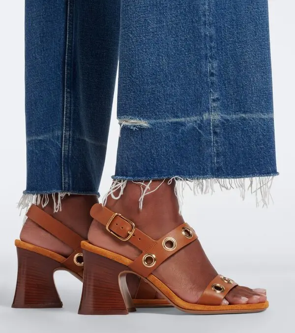 Chloé Embellished Leather Sandals - Brown