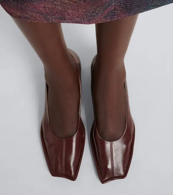 MAISON MARGIELA Piped Leather Pumps