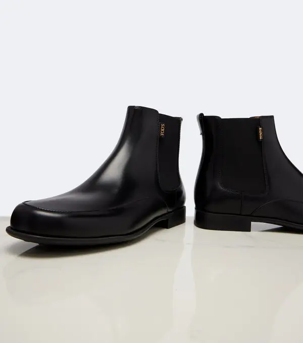 TOD'S Leather Chelsea Boots