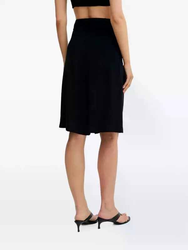 VICOLO Pleated Tailored Shorts With Wide Leg