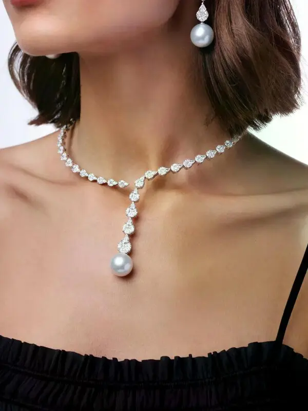 Yoko London 18kt White Gold South Sea Pearl And Diamond Necklace - Silver