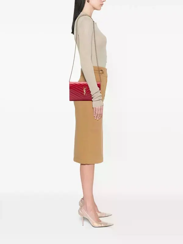 Saint Laurent Grain De Poudre Cassandre Envelope Chain Wallet Crossbody Bag - Red