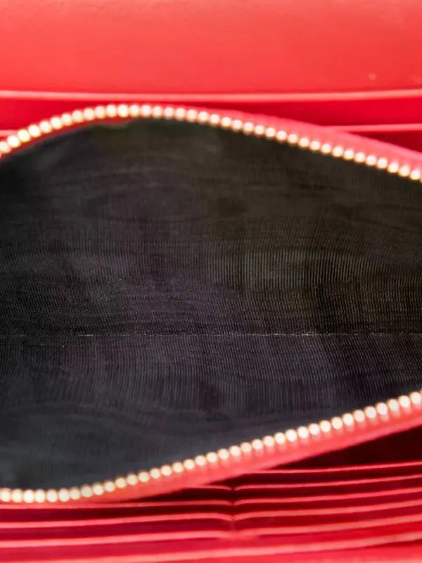 Saint Laurent Grain De Poudre Cassandre Envelope Chain Wallet Crossbody Bag - Red