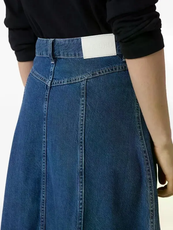 Closed Panelled Maxi Skirt