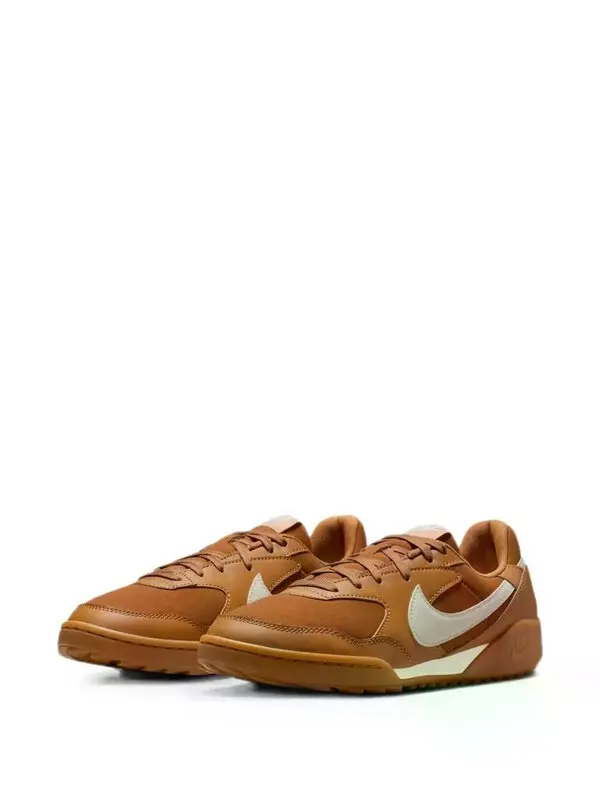 Nike Terra Manta Sneakers