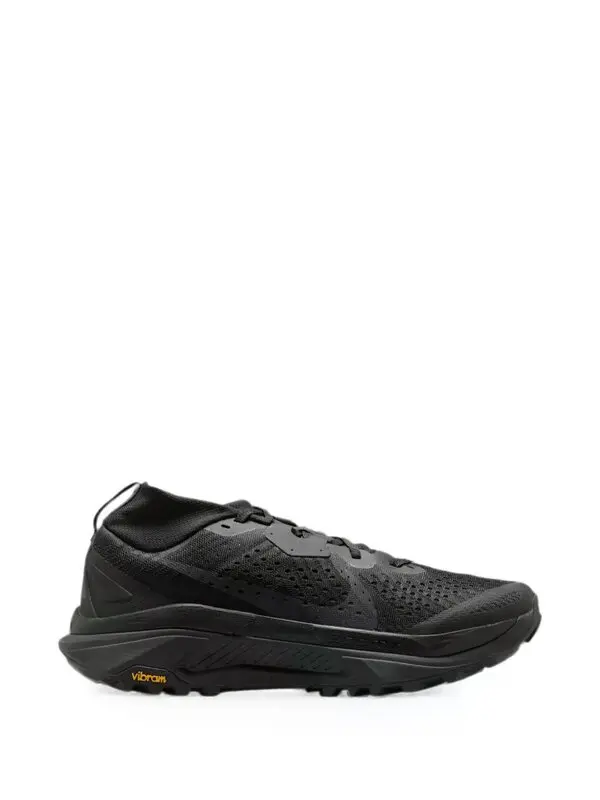 Nike Zegama Trail-running Sneakers