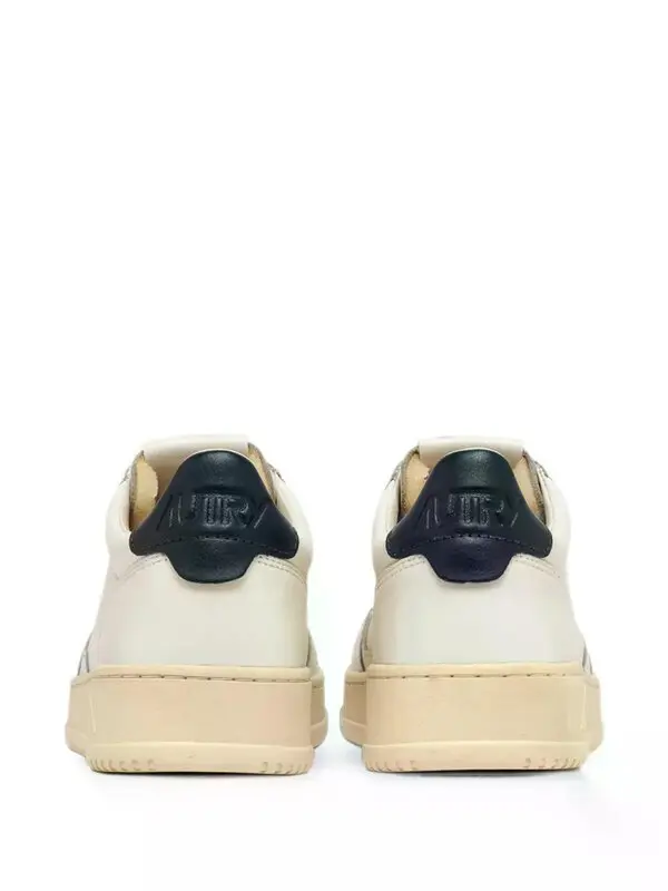 AUTRY Medalist Low-top Sneakers - White