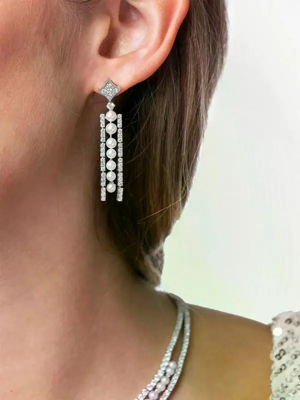 Yoko London 18kt White Gold Akoya Pearl And Diamond Drop Earrings - Silver