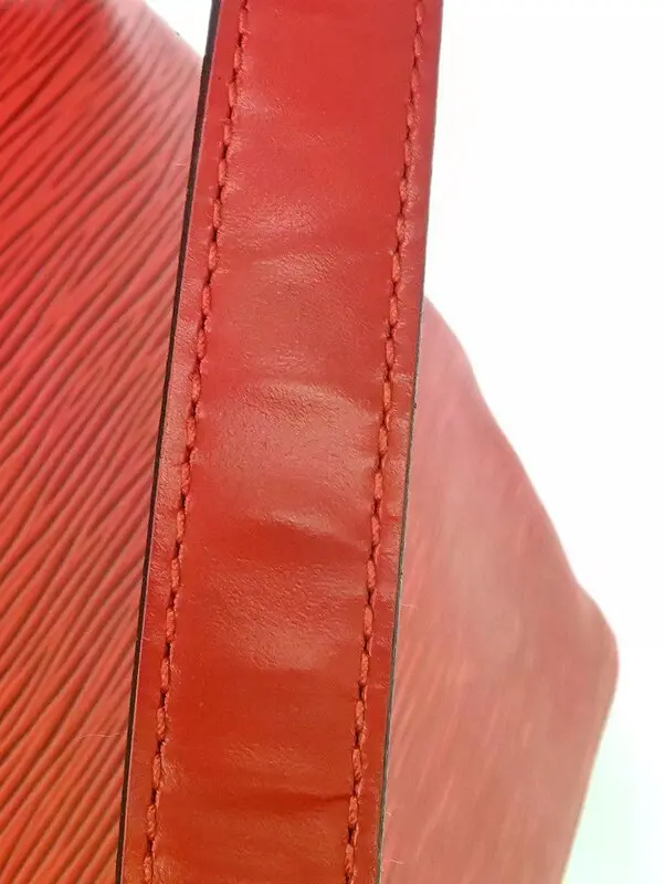 LOUIS VUITTON Petite Noe Bucket Bag