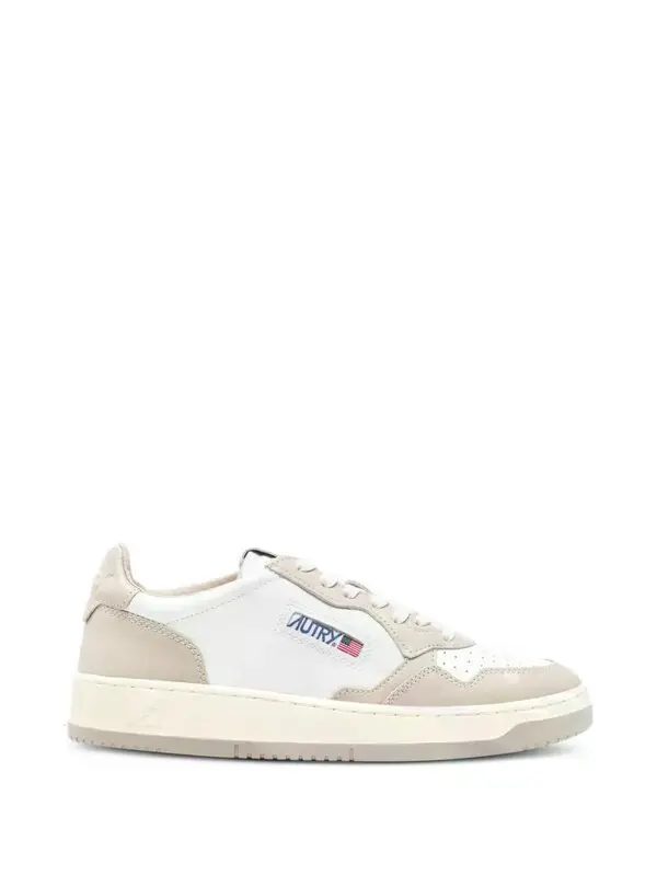 AUTRY Medalist Panelled Leather Sneakers - White