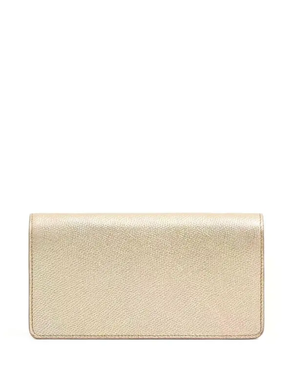 Valentino Garavani Vlogo Signature Laminated Grainy Calfskin Wallet With Chain - Gold