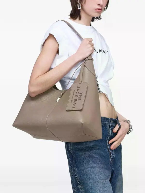 Marc Jacobs The Sack Bag Leather Shoulder Bag - Neutrals