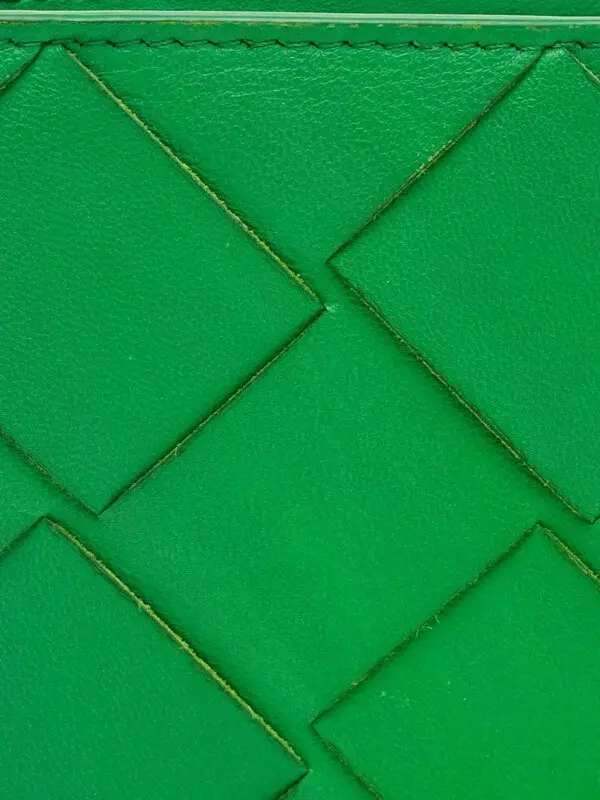 Bottega Veneta Intrecciato Bifold Wallet