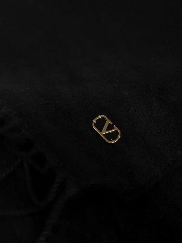 Valentino Garavani Vlogo Signature Fringed Scarf - Black