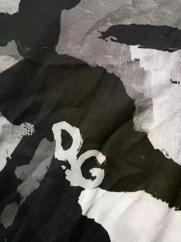 Dolce & Gabbana Camouflage-print Pocket T-shirt
