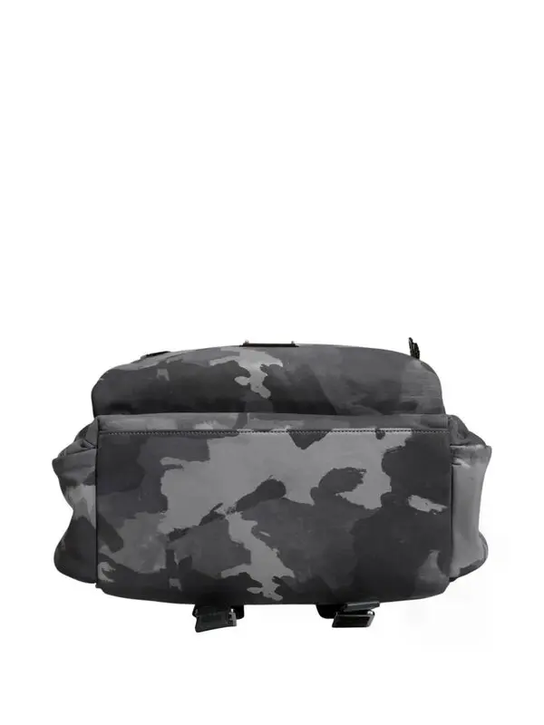 Dolce & Gabbana Camouflage Print Logo Plaque Backpack