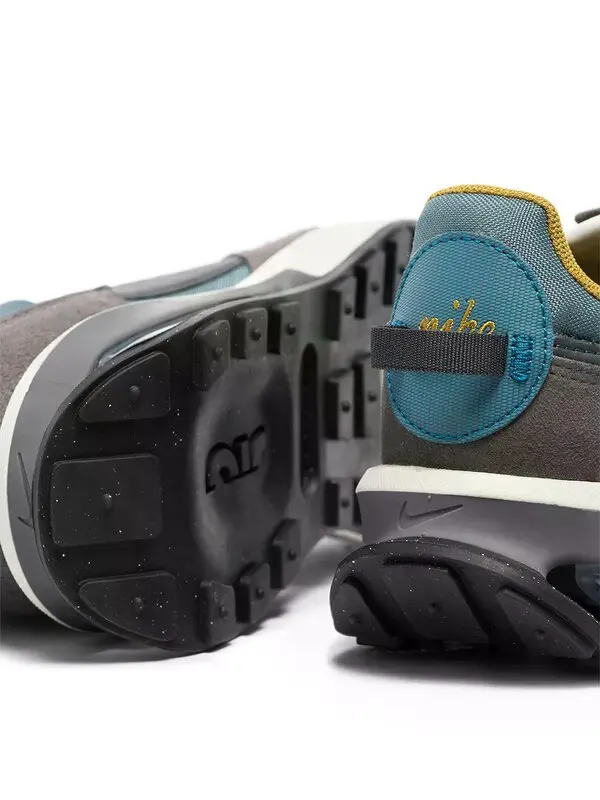 Nike Max Pre-day Lx Sneakers