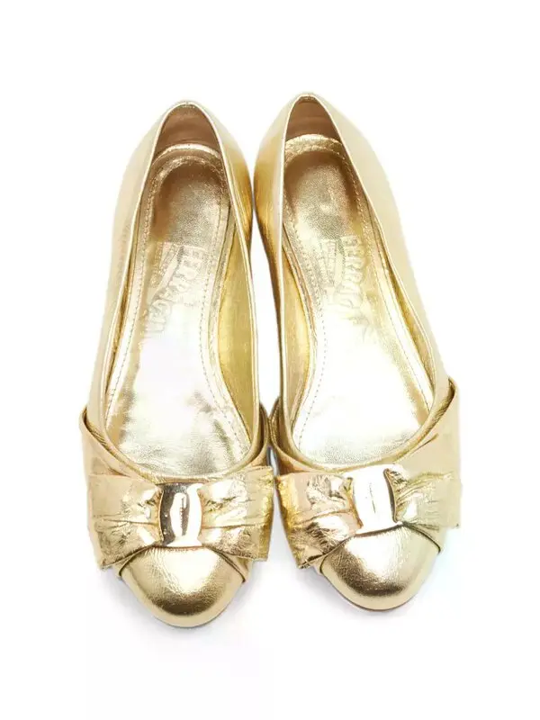FERRAGAMO Varina Ballet Flats Tone Leather Bow Detail
