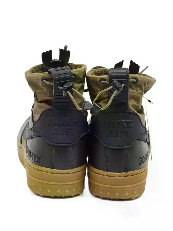 Nike Air Force 1 Gore-tex High Top Sneakers