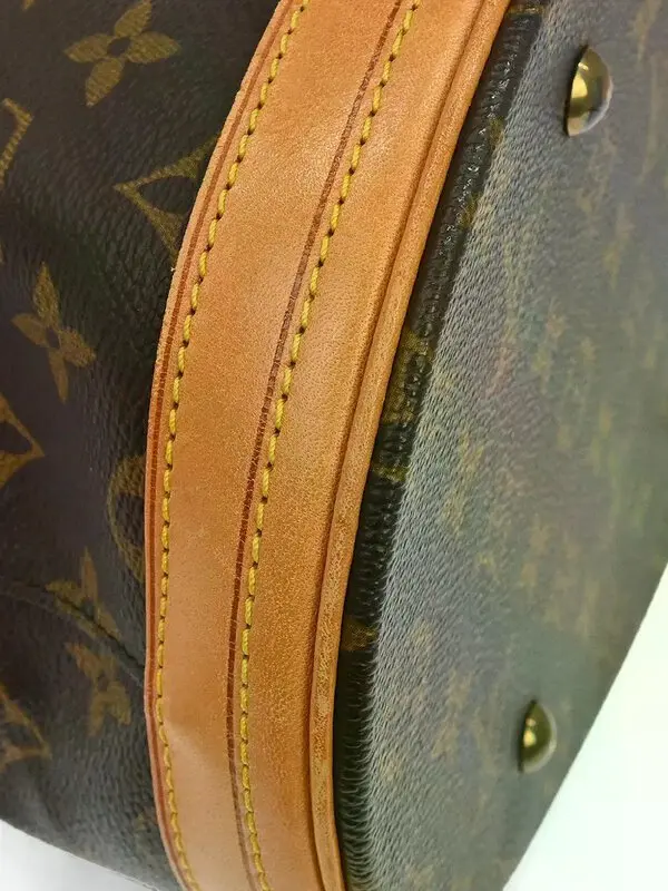 LOUIS VUITTON Monogram Bucket Bag