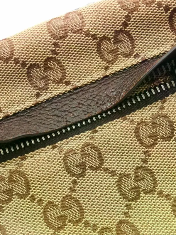 Gucci 2000s Gg Canvas Body Bag - Neutrals