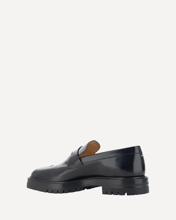 MAISON MARGIELA Tabi Leather Loafers